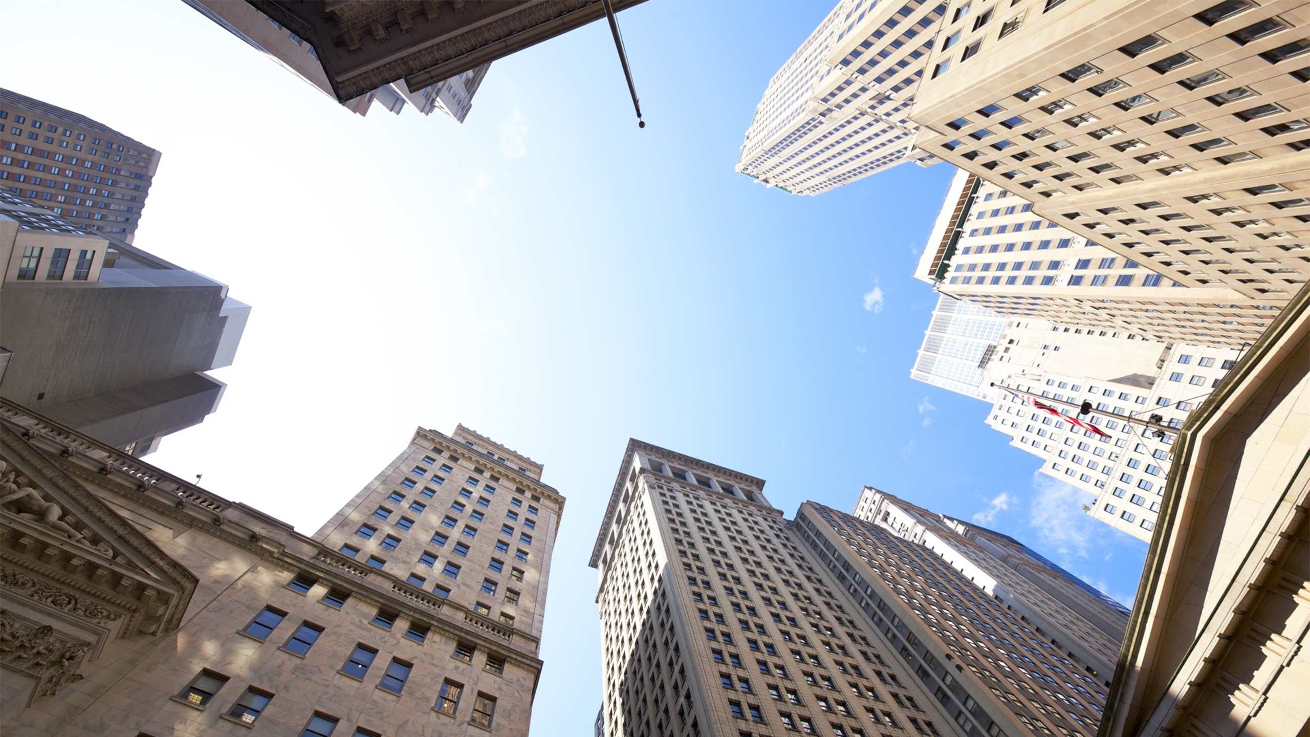 Global Equities 2025 Outlook: Market Insights & Trends