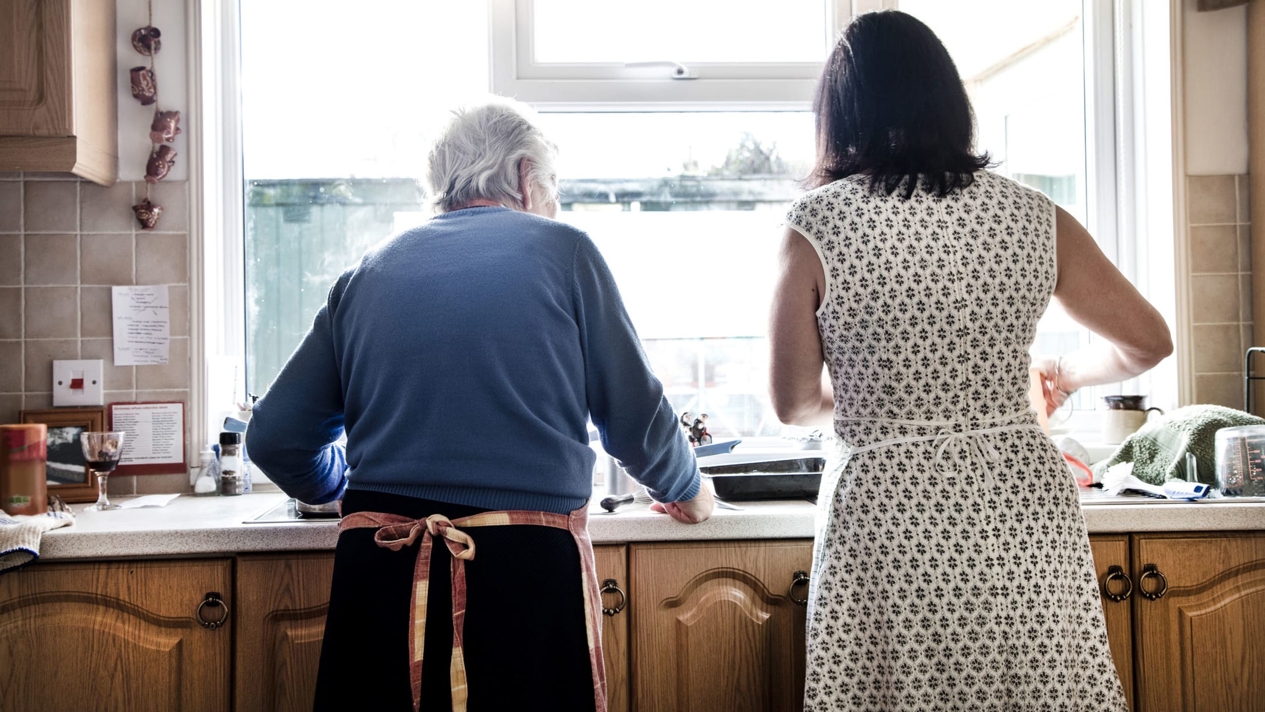 What to Do When an Elderly Parent Makes Poor Financial Decisions